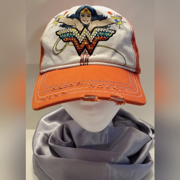 DC Comics | Accessories | Dc Comic Wonder Women Cap | Poshmark